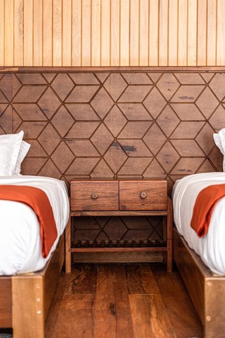 Deluxe Double – Half Board – RUZOGO LODGE